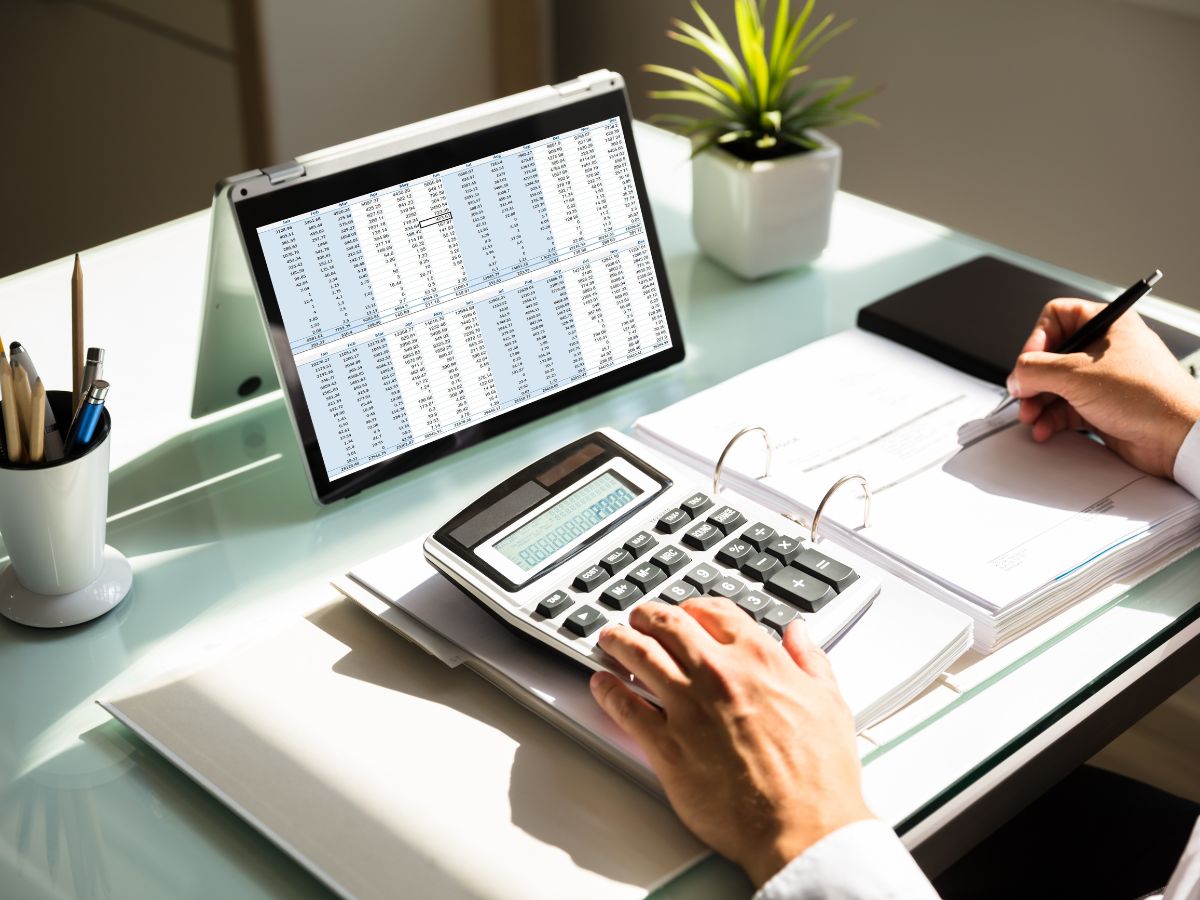 Create an Effective Distributor Pricing Strategy : Guide